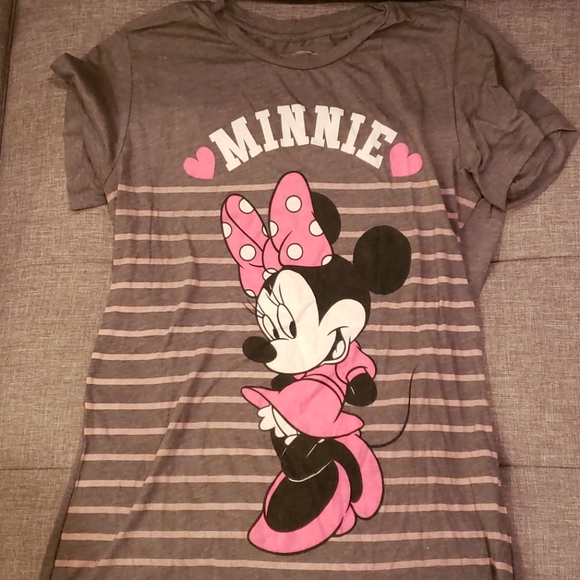 Disney | Tops | Minnie Mouse Tee | Poshmark